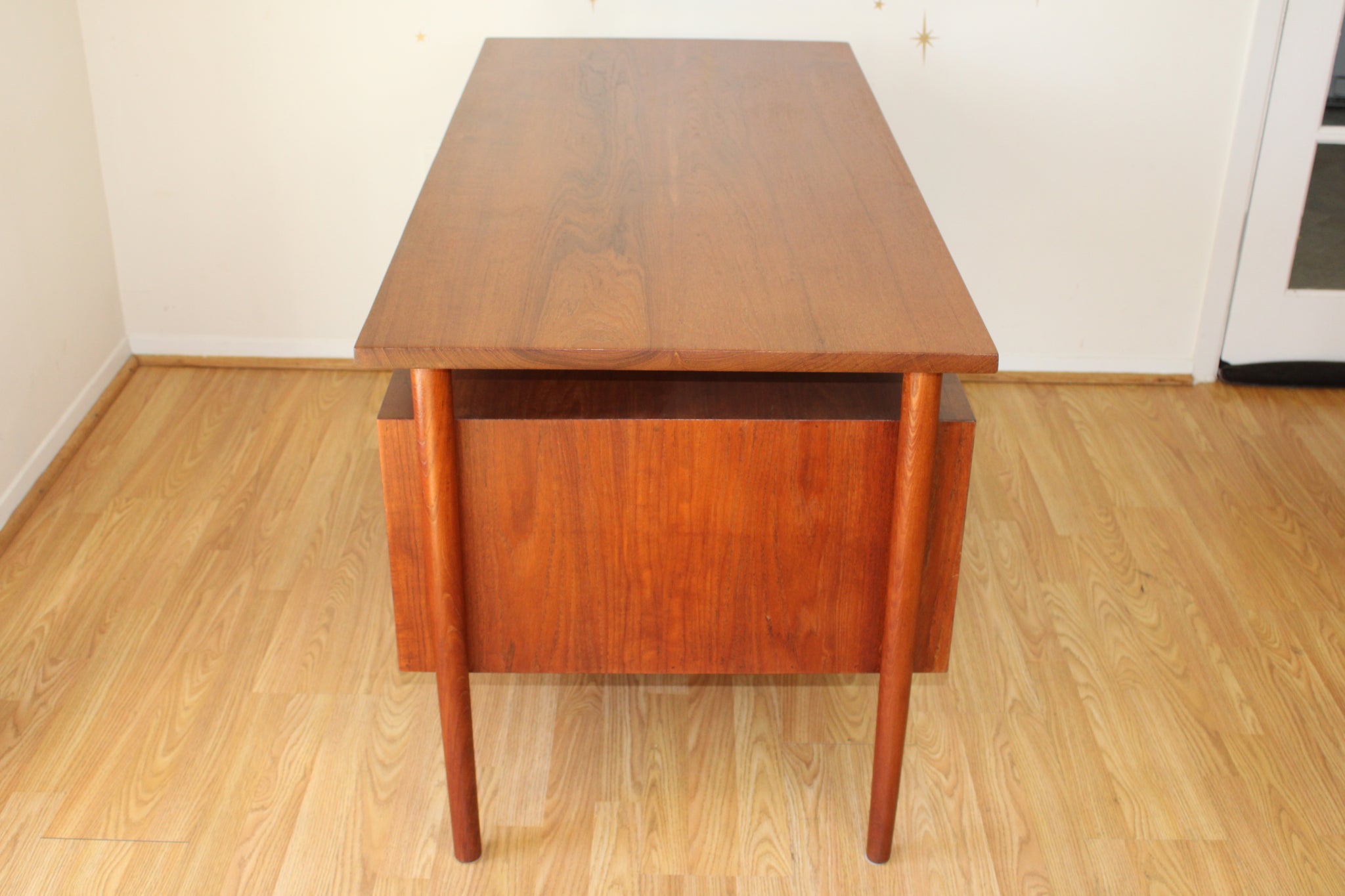 Vintage Teak Floating Top Executive Desk – Mod Factory DMV